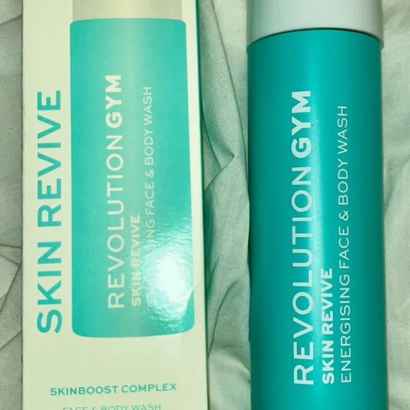 Revolution | Skincare | Revolution Gym Skin Revive Energising Face Body ...